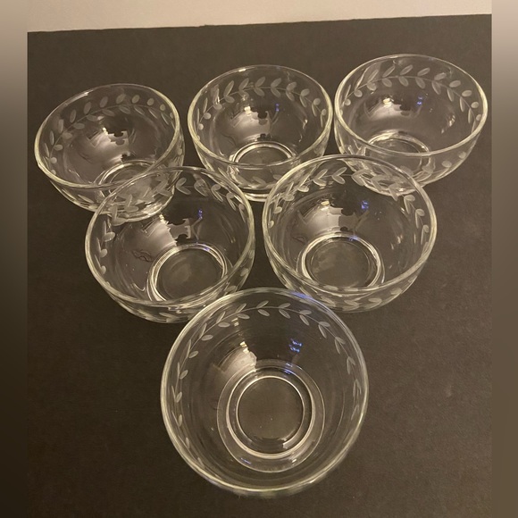 Anchor Hocking | Dining | Vintage Anchor Hocking Etched Laurel Leaf ...